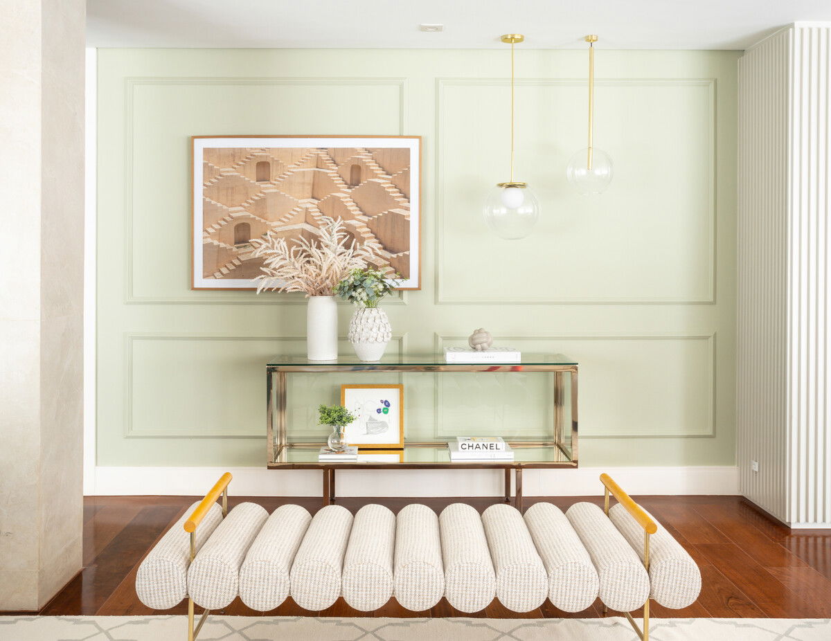 Top Contemporary Interior Designer, Barbara C. | Decorilla
