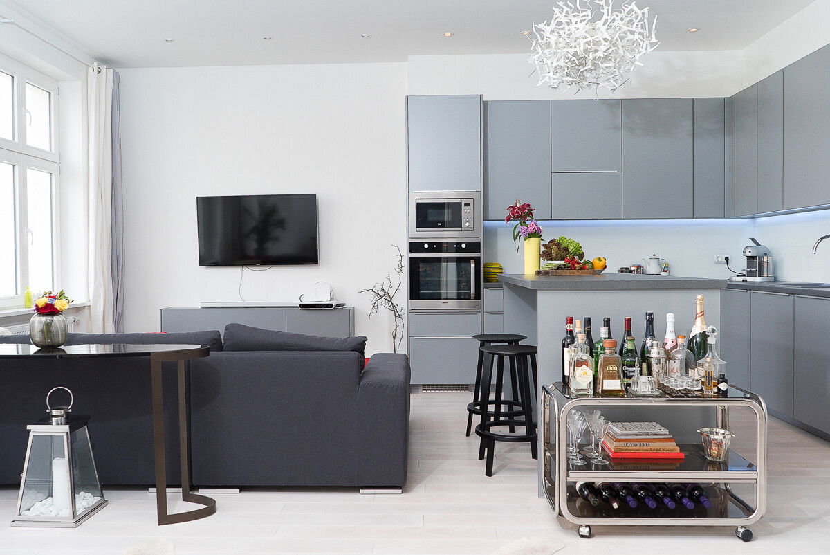 Top Contemporary Interior Designer, Jacinta L. | Decorilla