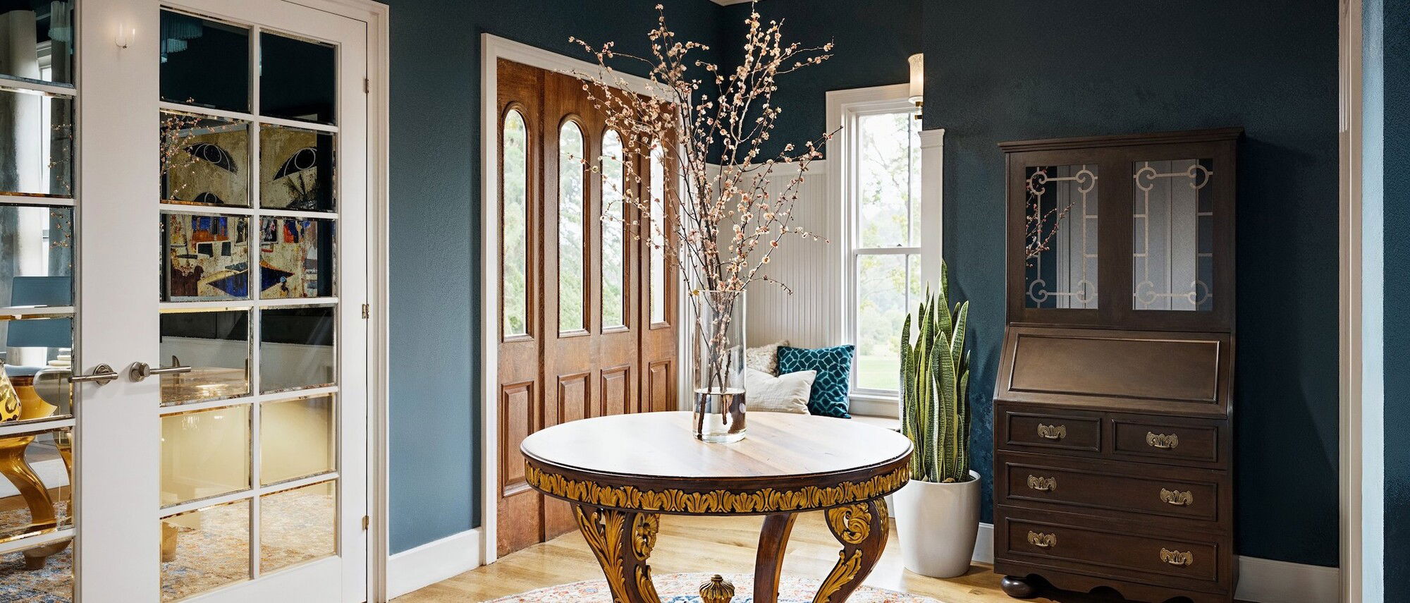 Transitional Foyer Interior Design Ideas | Decorilla