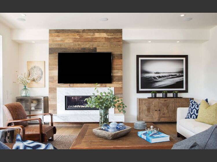 Transitional Neutral Living Room Transformation | Decorilla